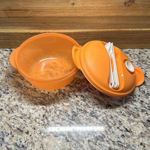 Tupperware | Kitchen | Tupperware Hot Food On The Go | Poshmark